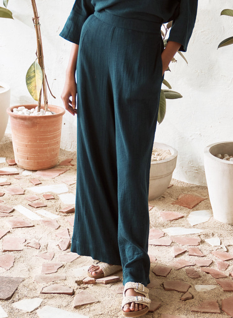 Iris Pants – NETE.IN