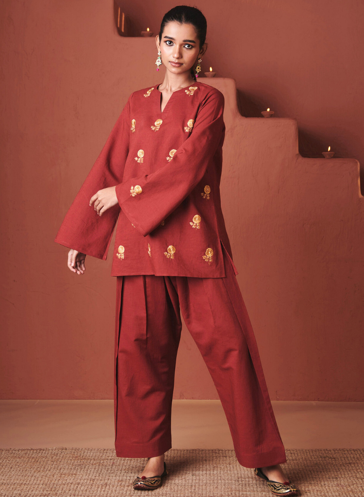 Brick Farsi Kurta Set – NETE.IN