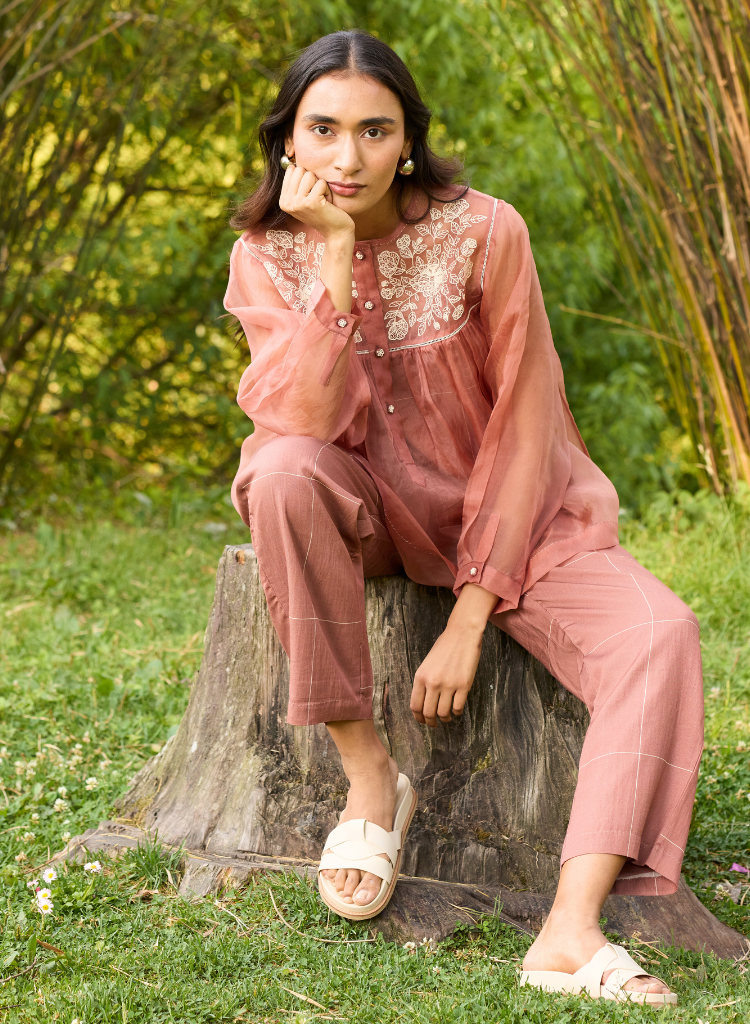 Connie Set – NETE.IN