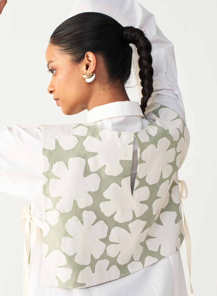 Floral Crop Overlay – NETE.IN