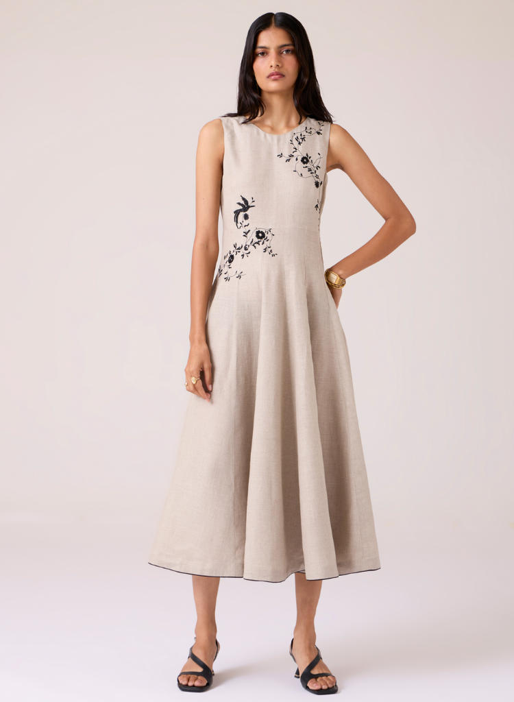 Helios Embroidered Dress – NETE.IN