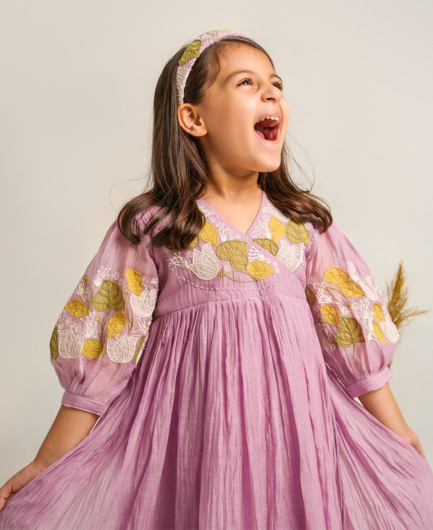 Baby Beluga Dress – NETE.IN