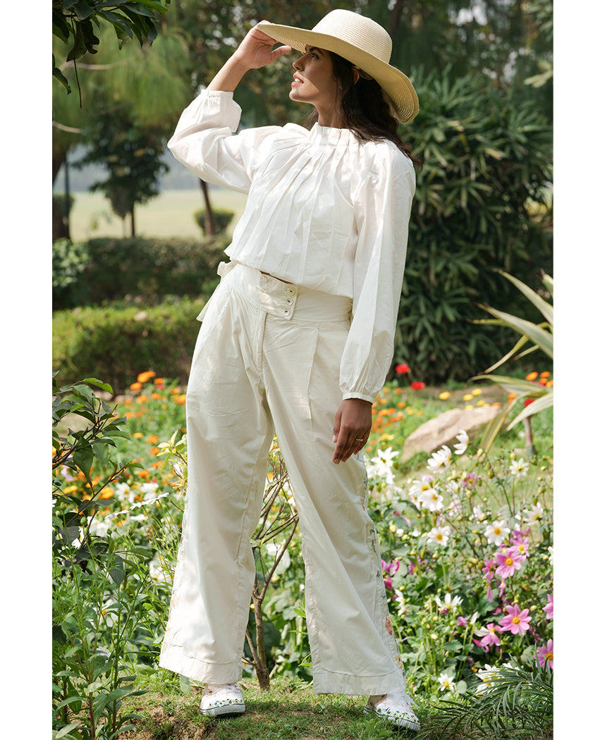 Emma Suzzane Set – NETE.IN